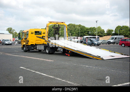 AA Recovery Truck Stock Photo - Alamy