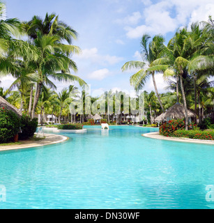 Resort swimming pool in Varadero, Cuba Stock Photo - Alamy