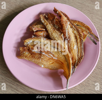 Taste of Thailand - Deep fried white fish topped with Somtam Polomai ...