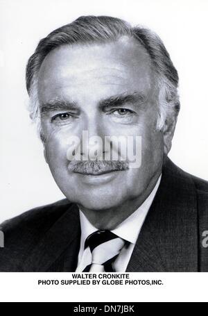 Feb. 19, 2001 - WALTER CRONKITE WITH WIFE BETTY AND DAUGHTER NANCY.Â ...