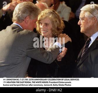 Washington, DC - July 1, 1999 -- President Hosni Mubarak of Egypt ...
