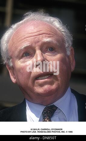 Apr. 9, 2001 - K1301LR: CARROLL O'CONNOR HOLDING UP OF.HARRY PERZIGIAN ...
