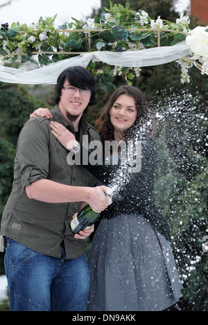 Lottery winners Cassey Carrington and Matthew Topham celebrate winning ...
