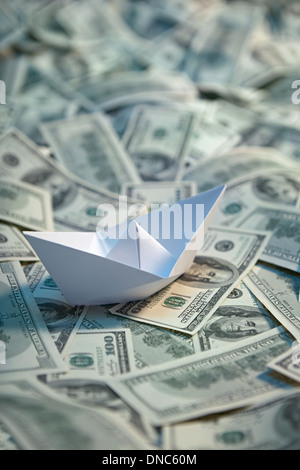 ship origami banknotes Stock Photo - Alamy