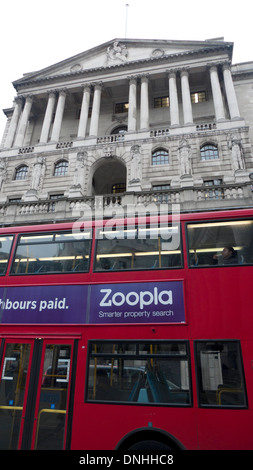 Zoopla property advert Stock Photo - Alamy