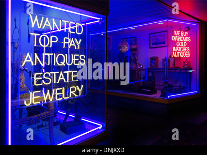 pay here neon sign Stock Photo - Alamy
