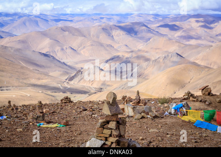 Snow mountain near Lhasa, Tibet Stock Photo - Alamy