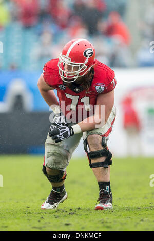 Georgia offensive tackle John Theus (71) looks to block Florida ...
