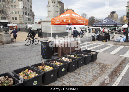 compost recycling in Brooklyn New York Stock Photo - Alamy