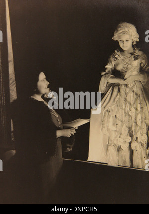 Princess Elizabeth & Princess Margaret with Queen Mother Stock Photo ...