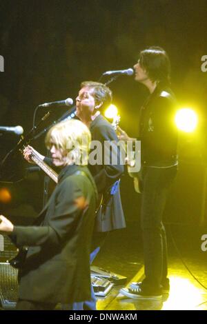 Apr. 17, 2002 - PAUL McCARTNEY'S CONCERT AT THE .CONTINENTAL AIRLINES ...