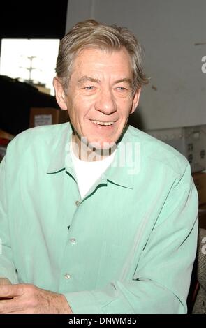 Jan. 20, 2002 - K23869AG: SIR IAN MCKELLEN BOOK SIGNING OF LORD OF THE ...