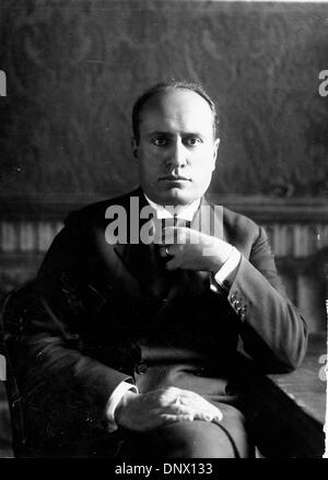 E Benito Mussolini seated at his desk. Italian dictator and leader ...
