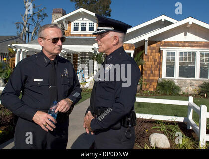 Oct 18, 2006 - Redondo Beach, CA, USA - After a week of construction ...