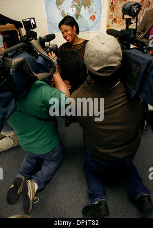 May 08, 2006; Minneapolis, MN, USA; MARIA REYES-WREDE, left ...