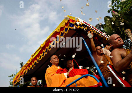 May 11, 2006; Magelang, INDONESIA; Bikshu journey from Mendhut Temple ...