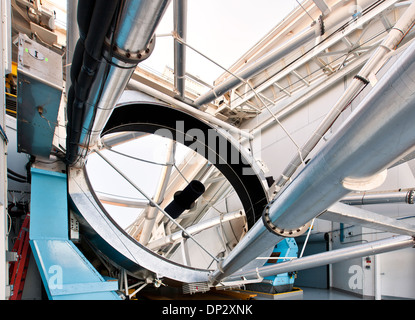 6.5m Optical Telescope, MMT Observatory Stock Photo - Alamy
