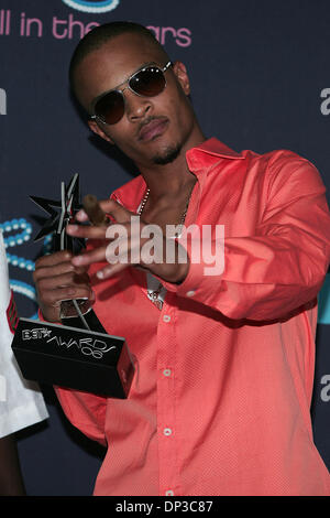 T.I 2006 BET AWARDS SHRINE AUDITORIUM DOWNTOWN LOS ANGELES USA 27 June ...