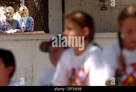 Vince and Larry, the Crash Test Dummies - USA Stock Photo - Alamy