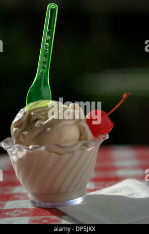 Sep 16, 2006; Encinitas, CA, USA; DRAKE MASON-KOEHLER, 6, enjoys ...