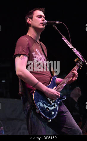 Oct 03, 2006; Raleigh, NC, USA; BREAKING BENJAMIN performs live as ...