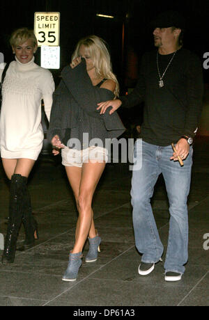 Actress Pamela Anderson and Kid Rock arriving at the VH-1 Big In 2002 ...