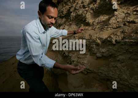 Oct 05, 2006; San Diego, CA, USA; JILL DAUGHTRY at her home in San ...
