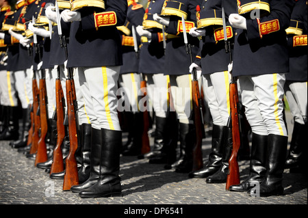 Soldier in parade rest position back view shoot Stock Photo - Alamy