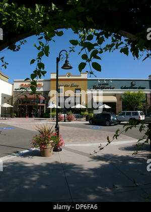 Oct 14, 2006; Ladera Ranch, CA, USA; A new model California Shopping ...