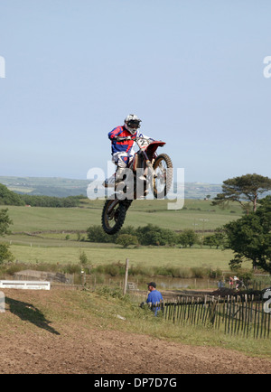 RICHARD COLLINS SKELDER BANK WHITBY ENGLAND SKELDER BANK WHITBY ENGLAND ...