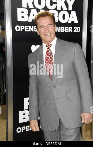 ARNOLD SCHWARZENEGGER ROCKY BALBOA WORLD PREMIERE GRAUMAN'S CHINESE ...
