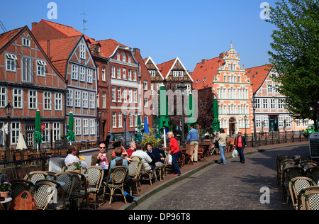 Pavement cafe, Old harbor in Stade, Altes Land area, Lower Saxony ...