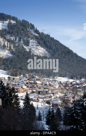French Alps, the french alpine village of Chatel in winter snow, les ...