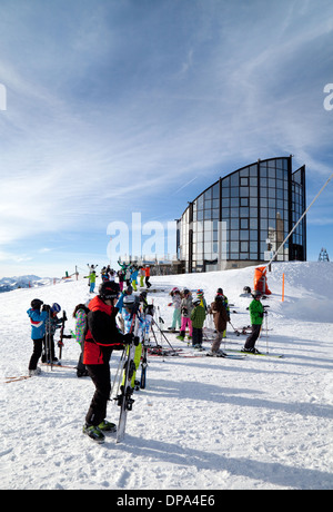 Skiing at the top of La Berneuse (2048m), Leysin, and the Kuklos ...