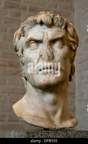Roman Man Sculpture Statue 100 AD Rome Italy Museum Stock Photo - Alamy