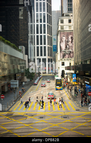 Busy crossing in Central, Hong Kong Stock Photo - Alamy