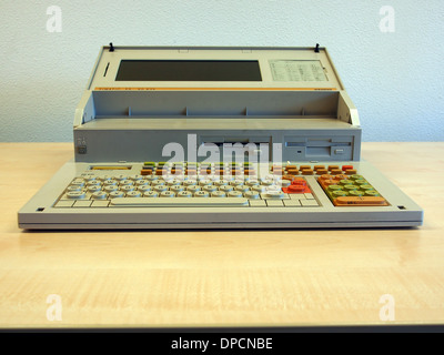 Siemens Simatic S5 PG 635 4 Stock Photo - Alamy