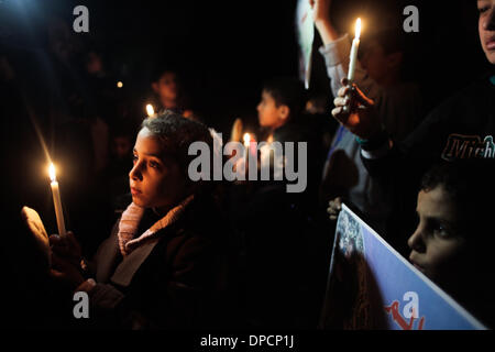 Gaza, Palestinian Territories. 12th Jan, 2014. Palestinian children ...