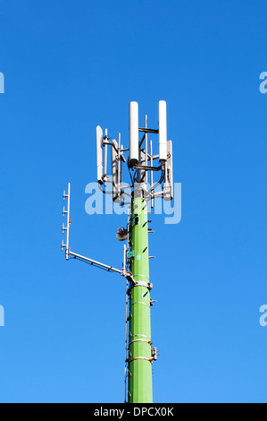Mobile Phone Transmitter Mast, Communications Tower Stock Photo - Alamy