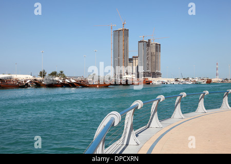 The Corniche waterfront promenade in Abu Dhabi, United Arab Emirates ...