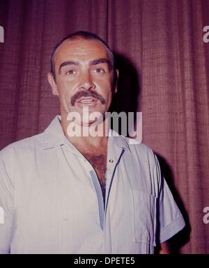 Apr. 13, 2006 - SEAN CONNERY HAND AND FOOTORINTS CEREMONY AT CHINESE ...