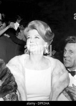 Sep. 19, 2006 - ANGELA LANSBURY WITH HER HUSBAND PETER PULLEN (PETER ...