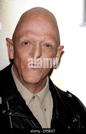 MICHAEL BERRYMAN THE HILLS HAVE EYES PREMIERE ARCLIGHT HOLLYWOOD LOS ...