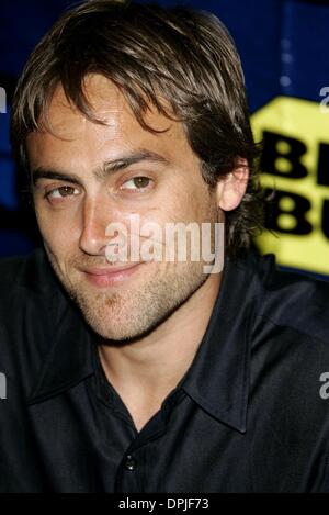 STUART TOWNSEND ACTOR BEST BUY HOLLYWOOD LOS ANGELES USA 30/05/2006 ...