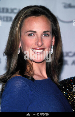 Oct 25, 1999; Hollywood, CA, USA; Molly Shannon, left, and Elaine ...