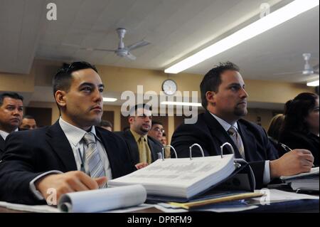 Mar 04, 2009 - Manhattan, New York, USA - Detectives listen to a ...