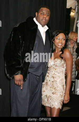 Actors Jamal Woolard and Naturi Naughton attends the premiere of ...