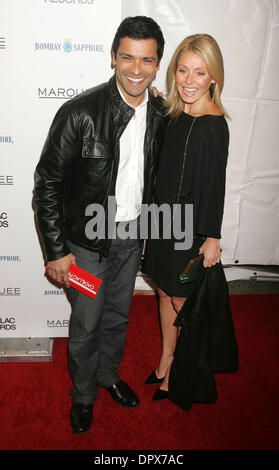 Kelly Ripa, Mark Consuelos at arrivals for The Eighth Annual UNICEF ...
