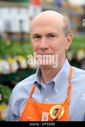 Frank Blake, Chairman and CEO of The Home Depot arrives at the White ...
