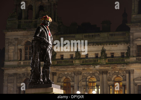 Robert Burns' Statue, George Square, Glasgow Stock Photo - Alamy